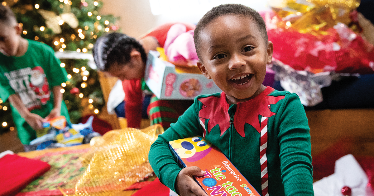 The Story of Angel Tree - The War Cry | The Salvation Army USA