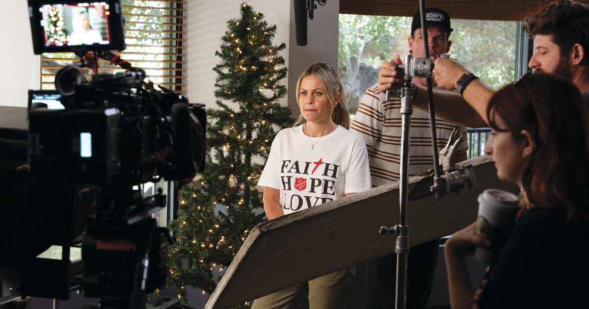 Full of Faith with Candace Cameron Bure - The War Cry