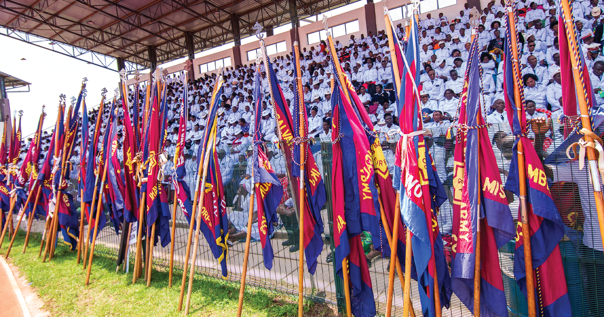 General Buckingham Honors 100 Years of the Army in Kenya